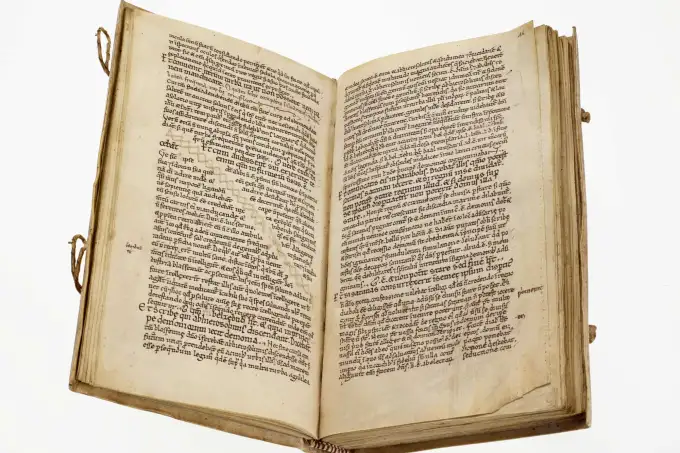 Le manuscrit de Locmaria, un nouveau trésor aux Champs Libres - Le Mag ...